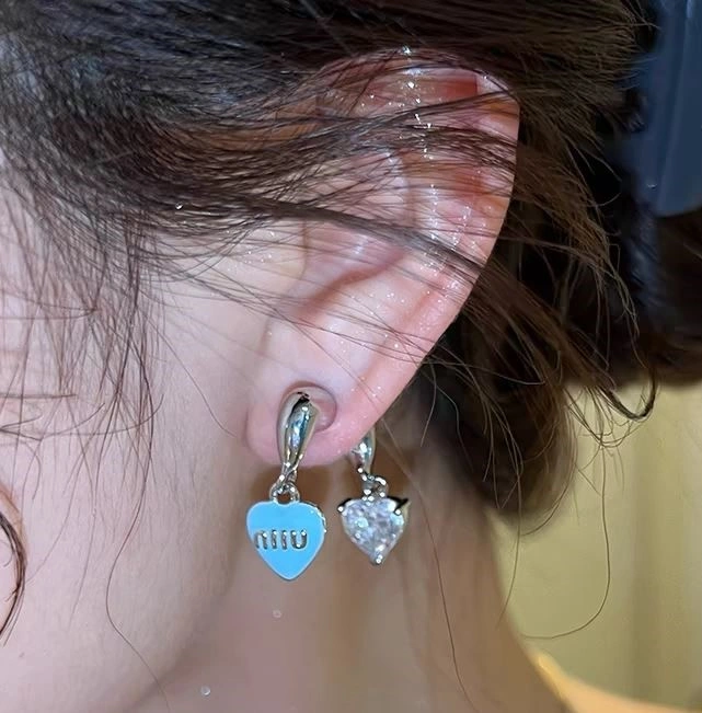 Accurate model Miu Miu Earrings