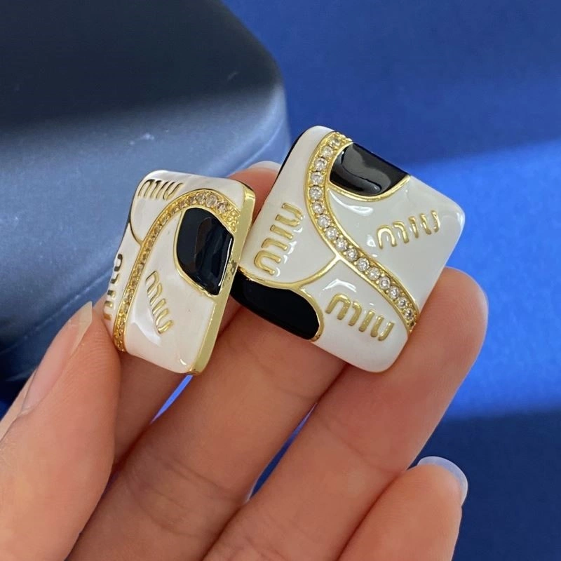 Top match Miu Miu Earrings