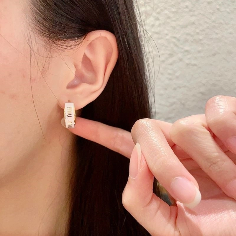 Accurate model Miu Miu Earrings