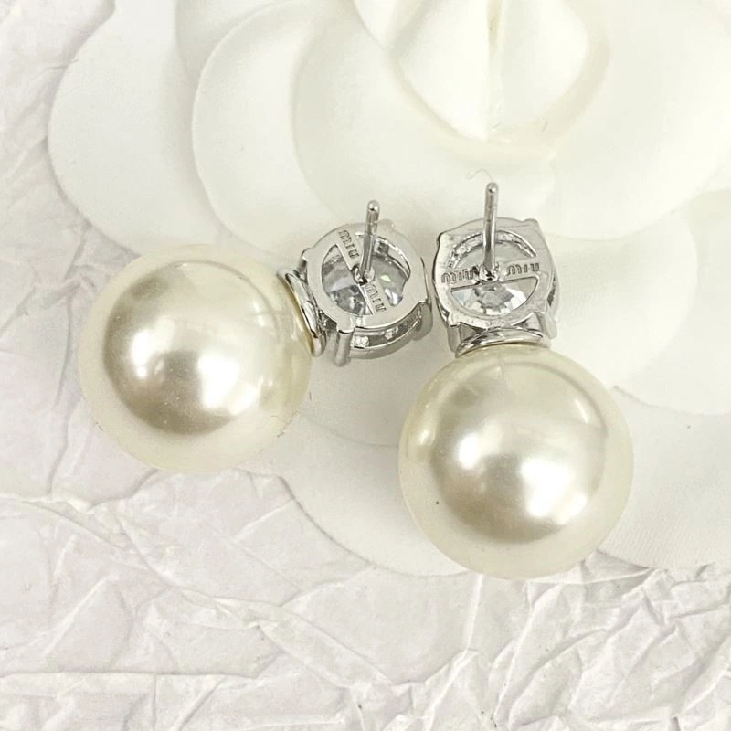 Accurate model Miu Miu Earrings