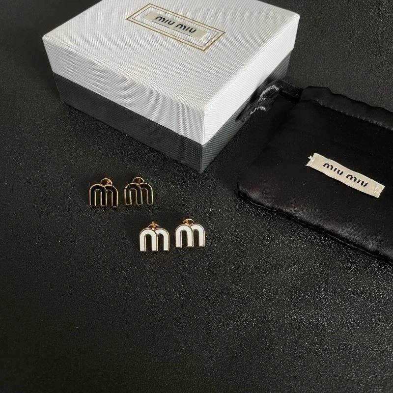 High fidelity Miu Miu Earrings