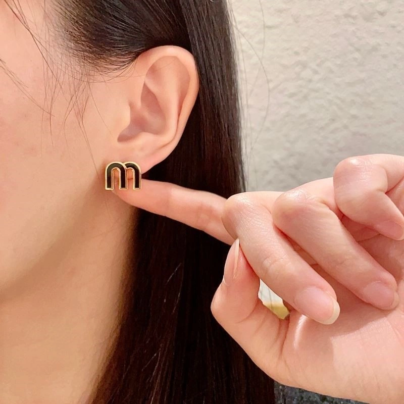 High fidelity Miu Miu Earrings