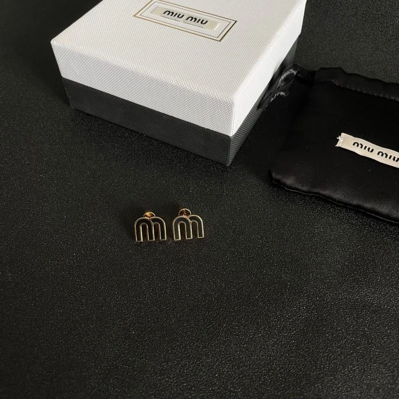 High fidelity Miu Miu Earrings