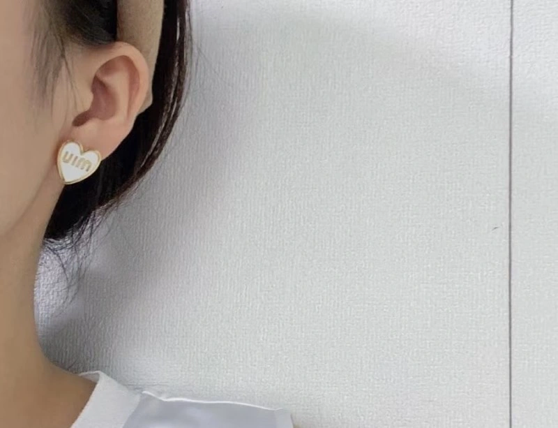 High fidelity Miu Miu Earrings