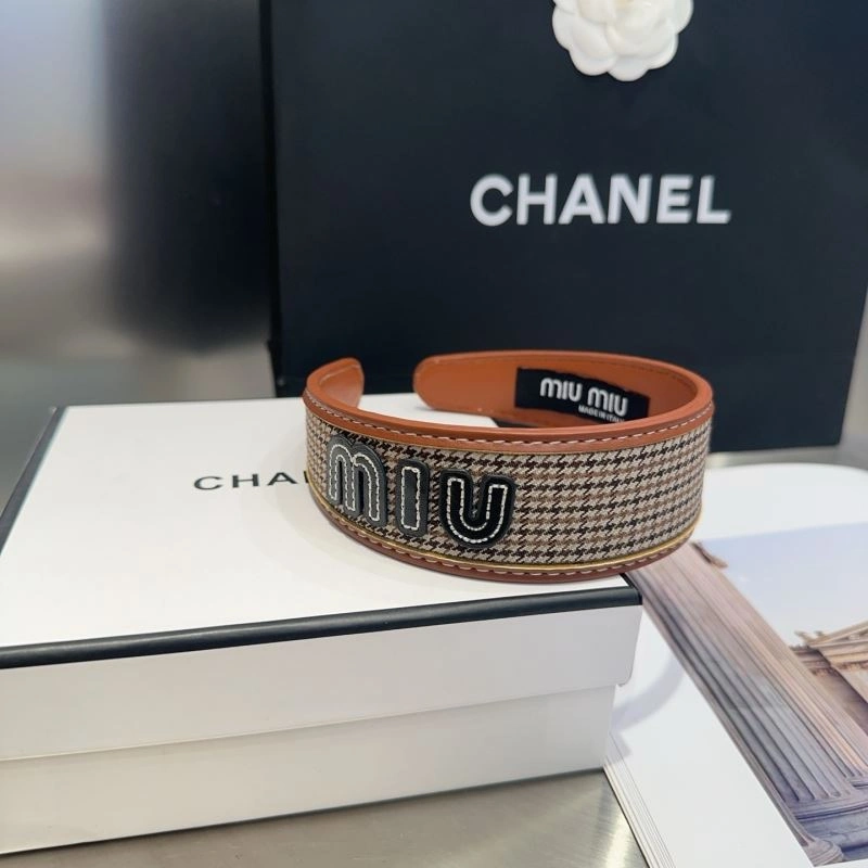 Top match Miu Miu Hair Hoop