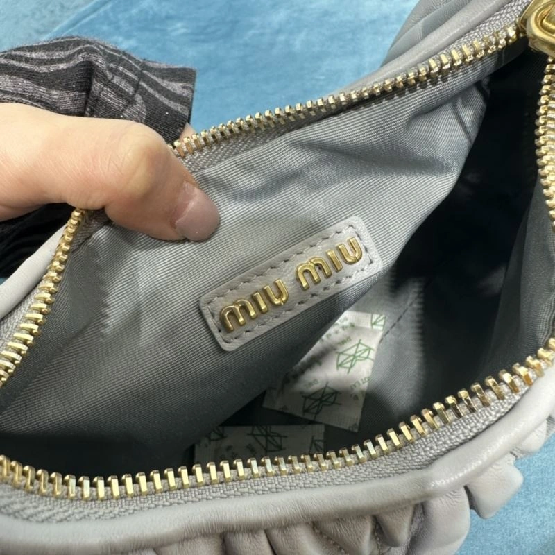 Top match Miu Miu Hobo Bags