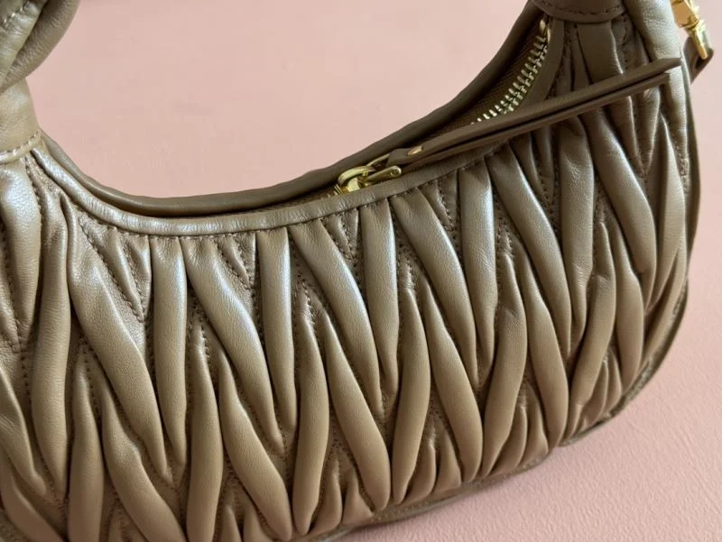 1:1 copy Miu Miu Hobo Bags