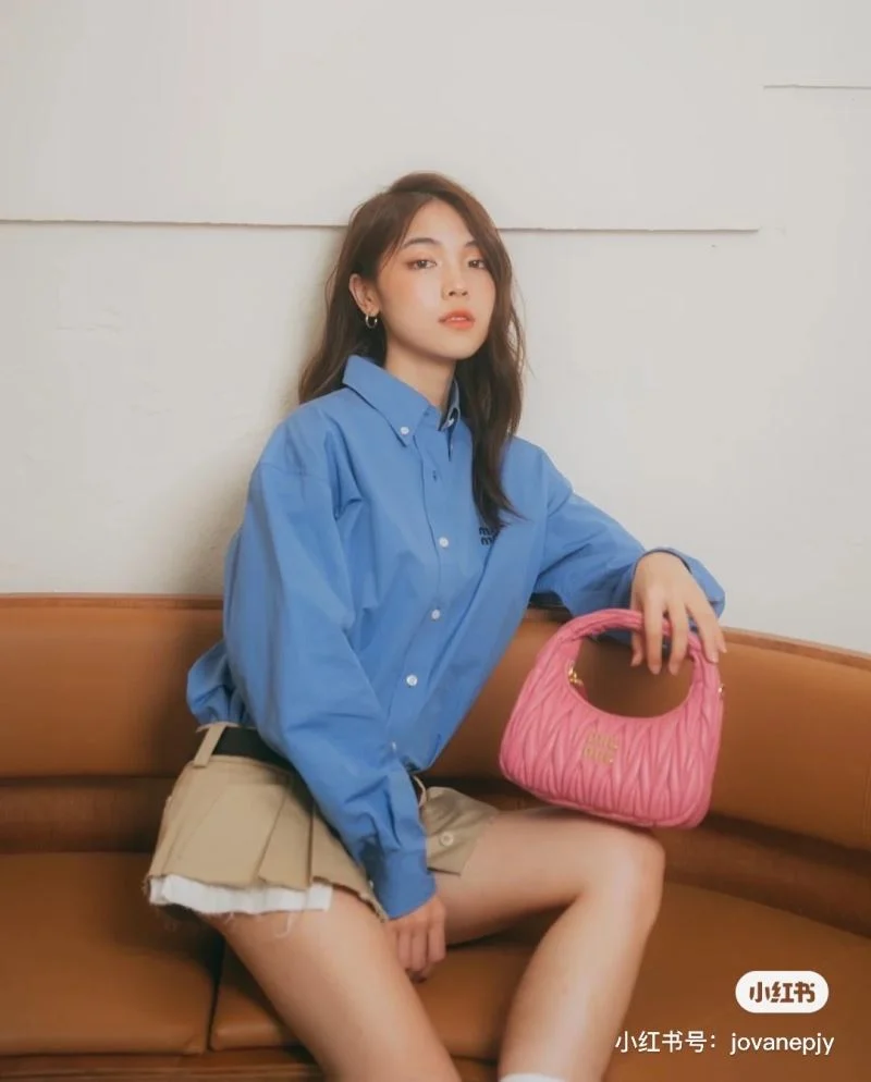 Cut-rate Miu Miu Hobo Bags