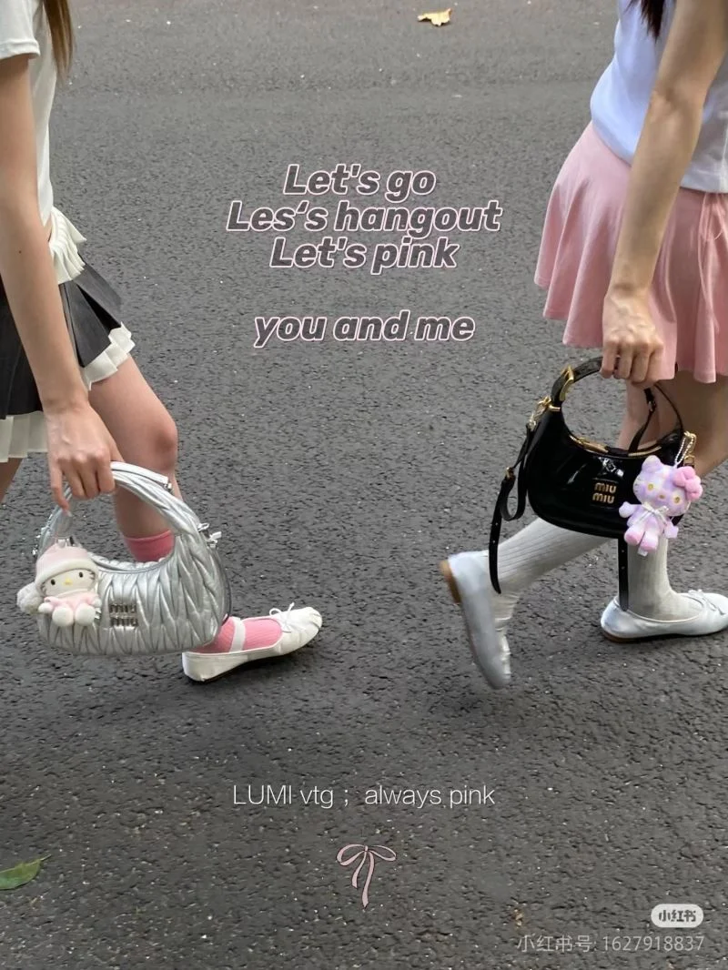 Bargain Miu Miu Hobo Bags