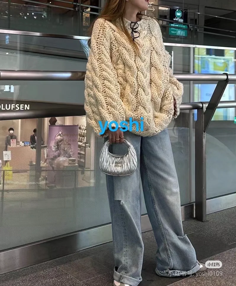 Bargain Miu Miu Hobo Bags
