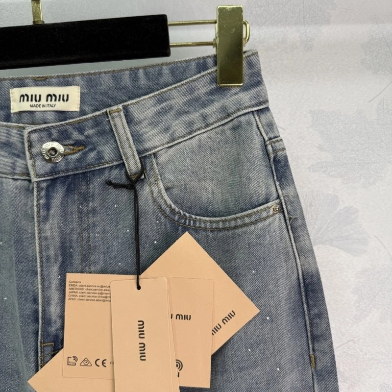 Low-cost Miu Miu Jeans