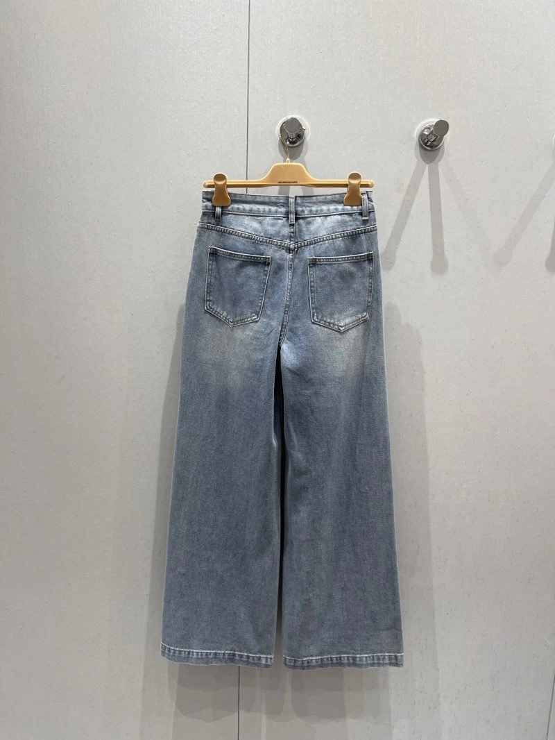 Top match Miu Miu Jeans