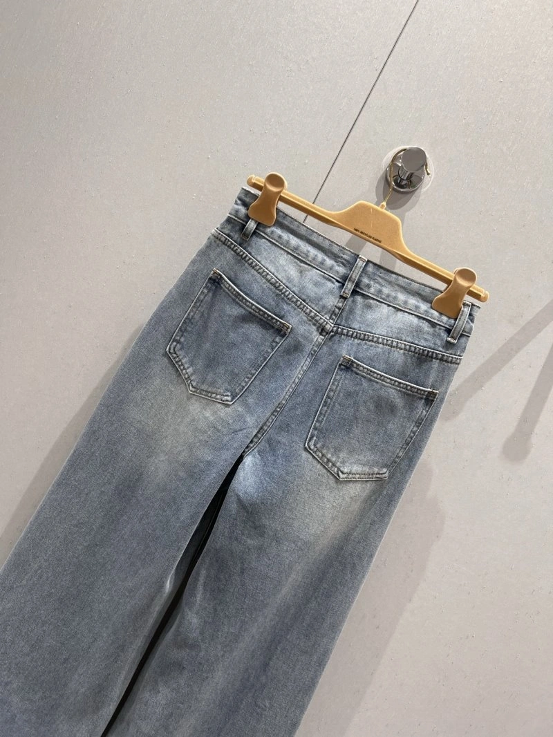 Top match Miu Miu Jeans