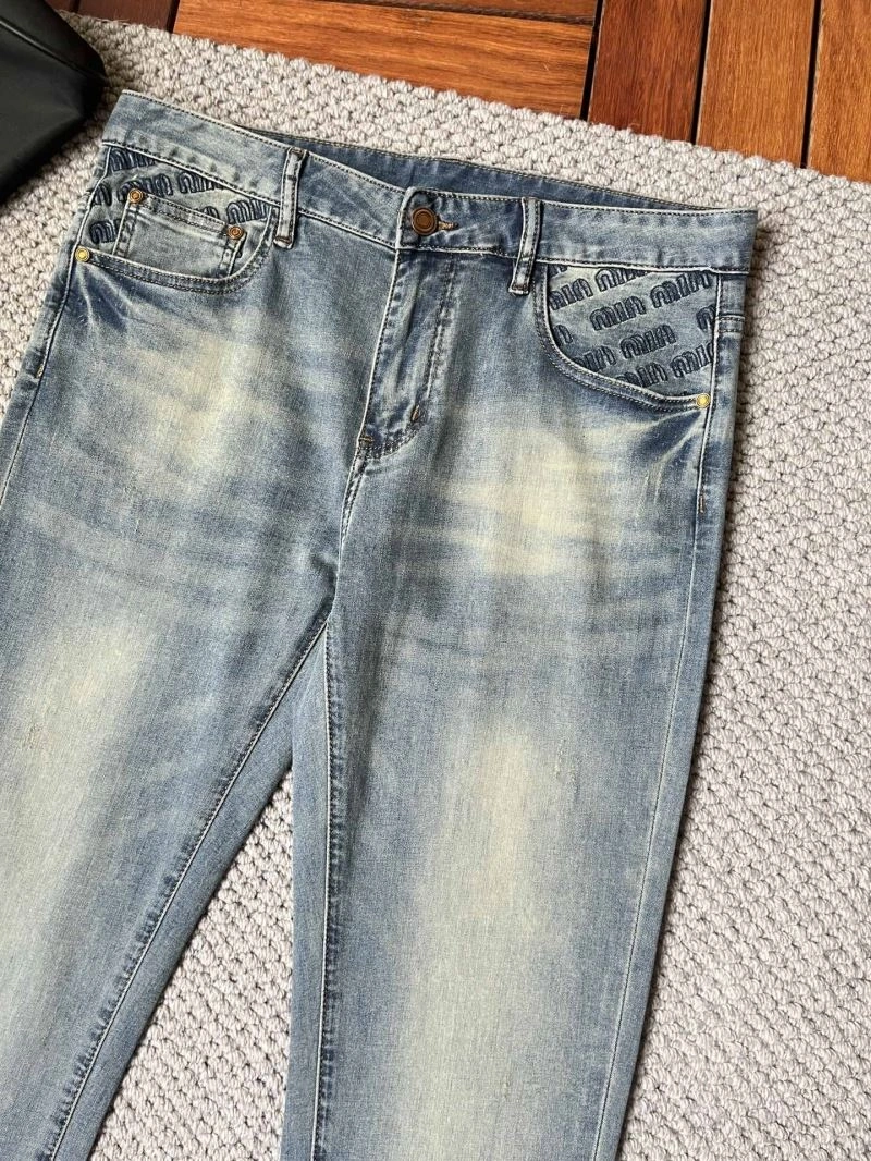 Low-cost Miu Miu Jeans