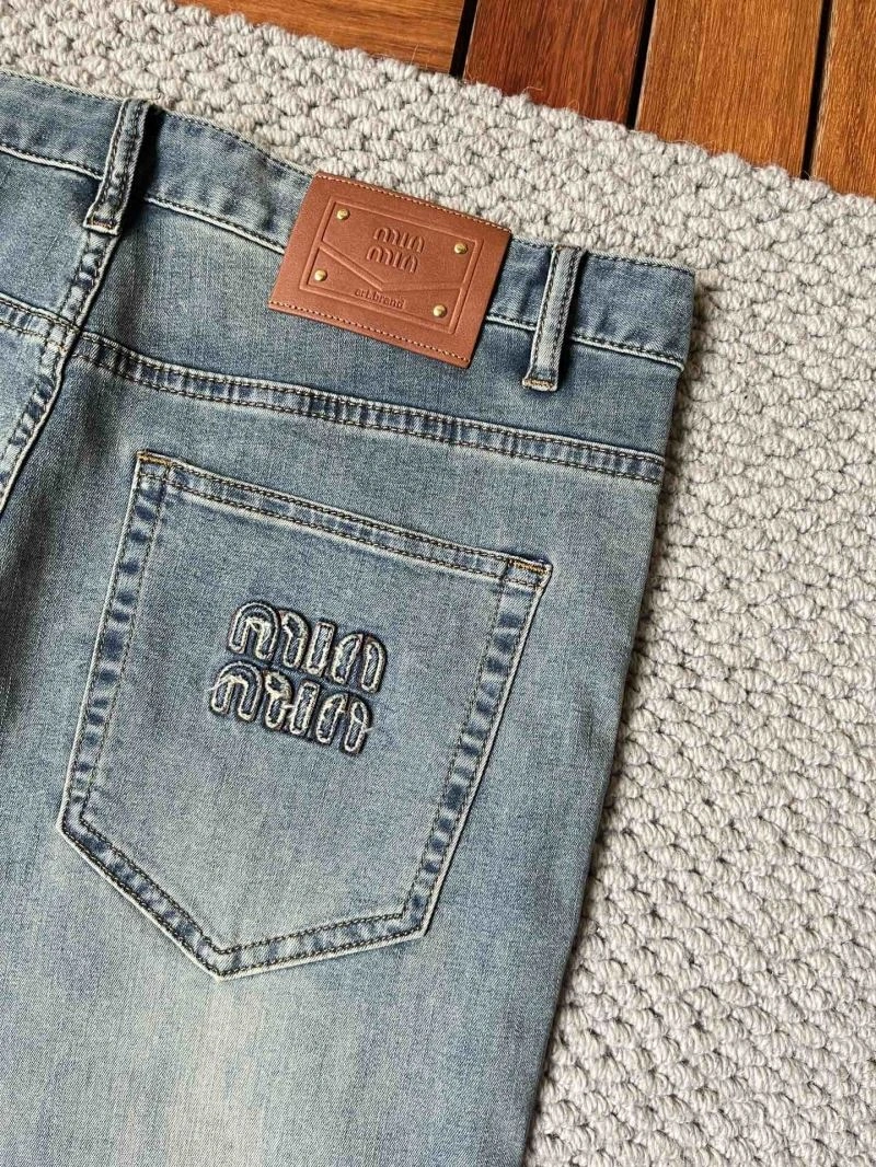 Low-cost Miu Miu Jeans