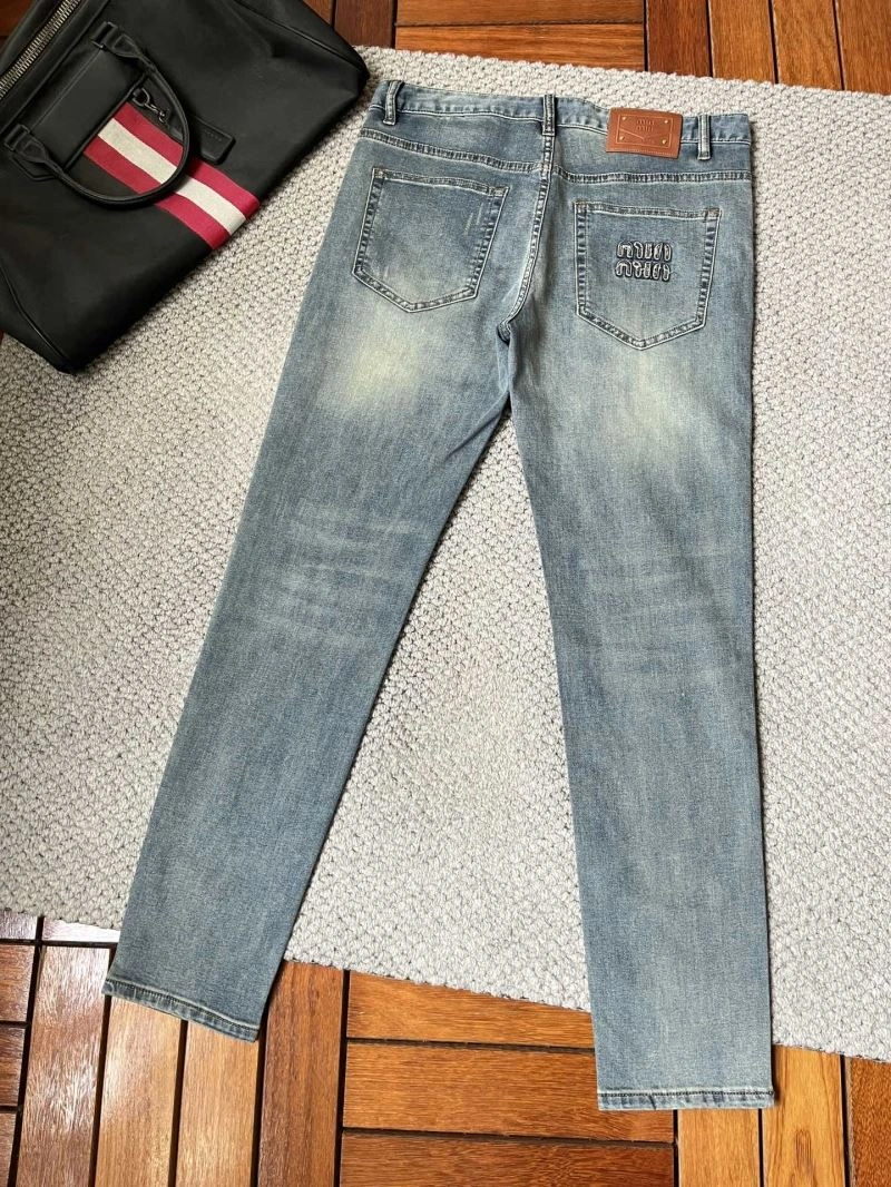 Low-cost Miu Miu Jeans