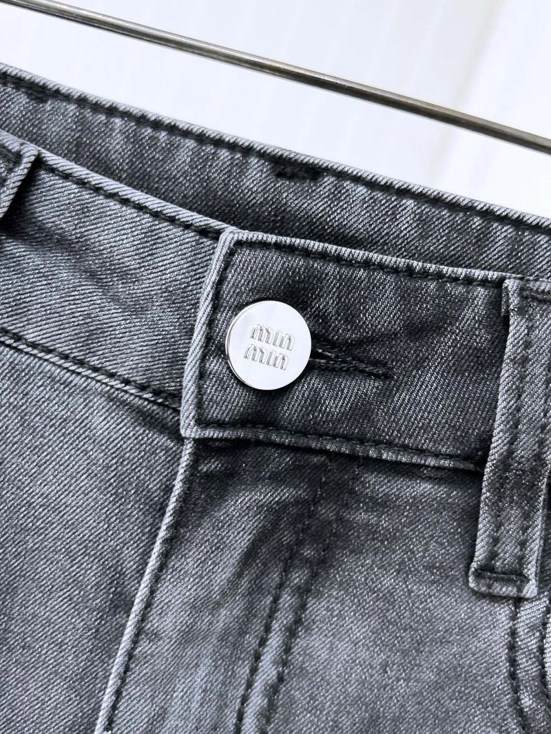 Top match Miu Miu Jeans