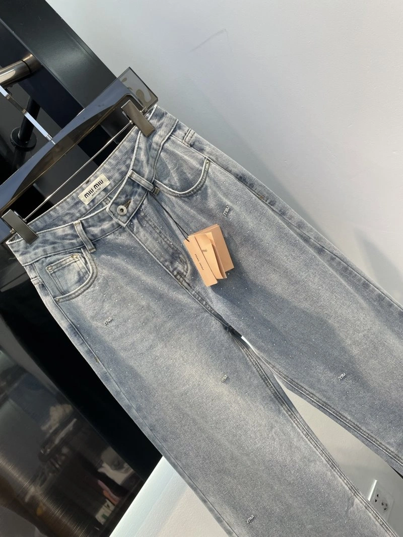 Low-cost Miu Miu Jeans