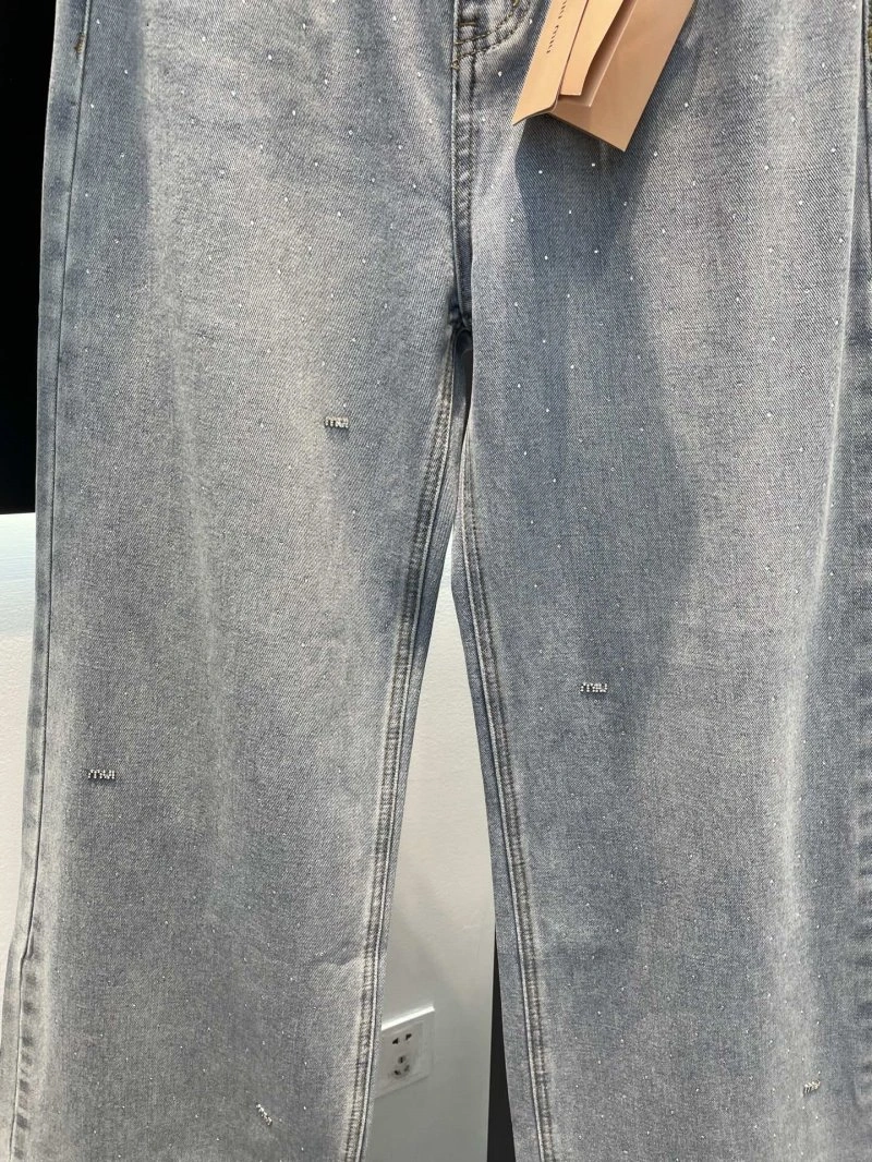 Low-cost Miu Miu Jeans
