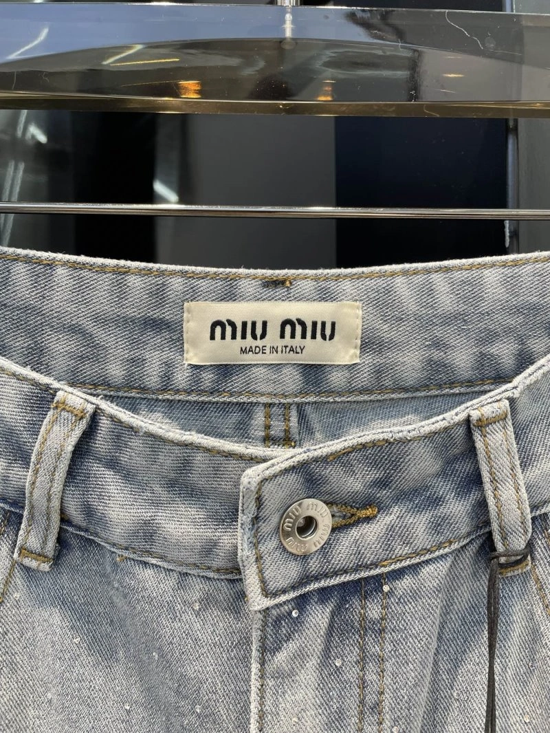 Low-cost Miu Miu Jeans