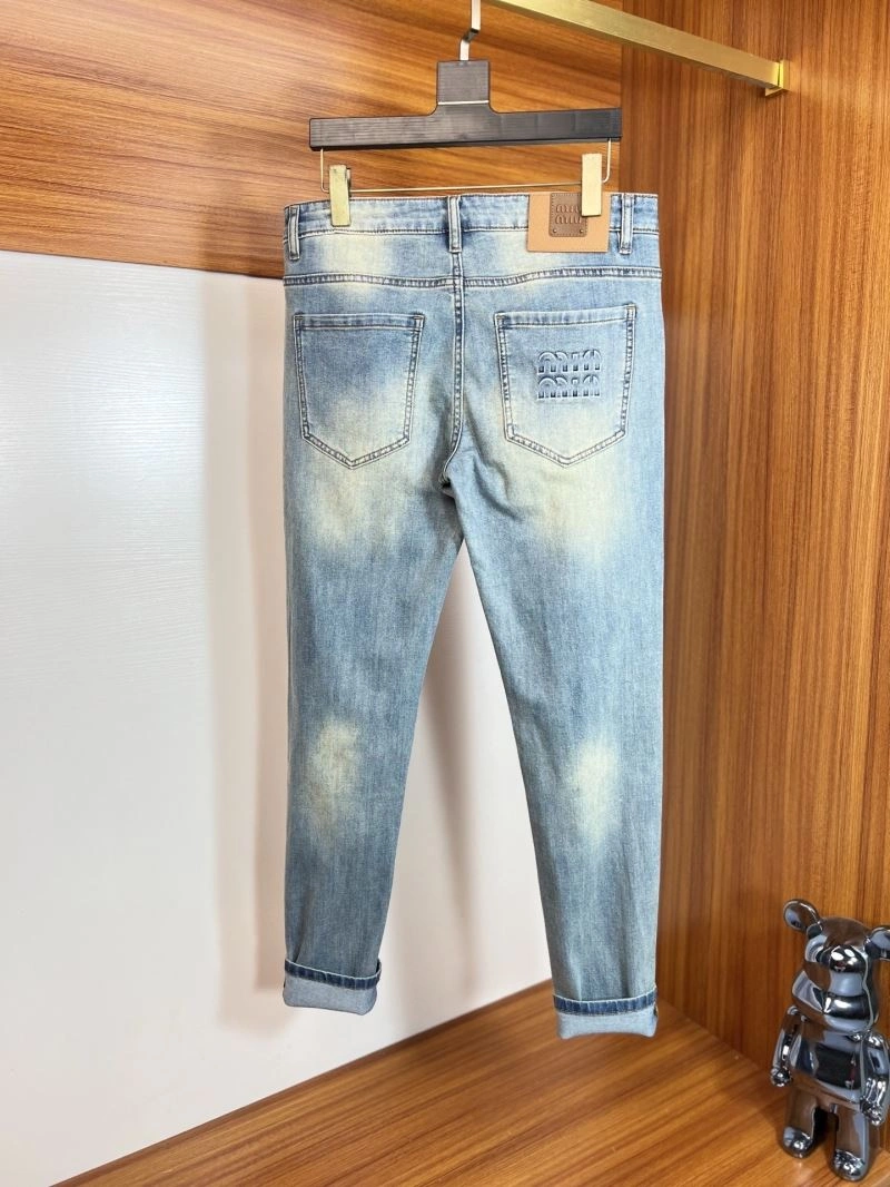 Top match Miu Miu Jeans