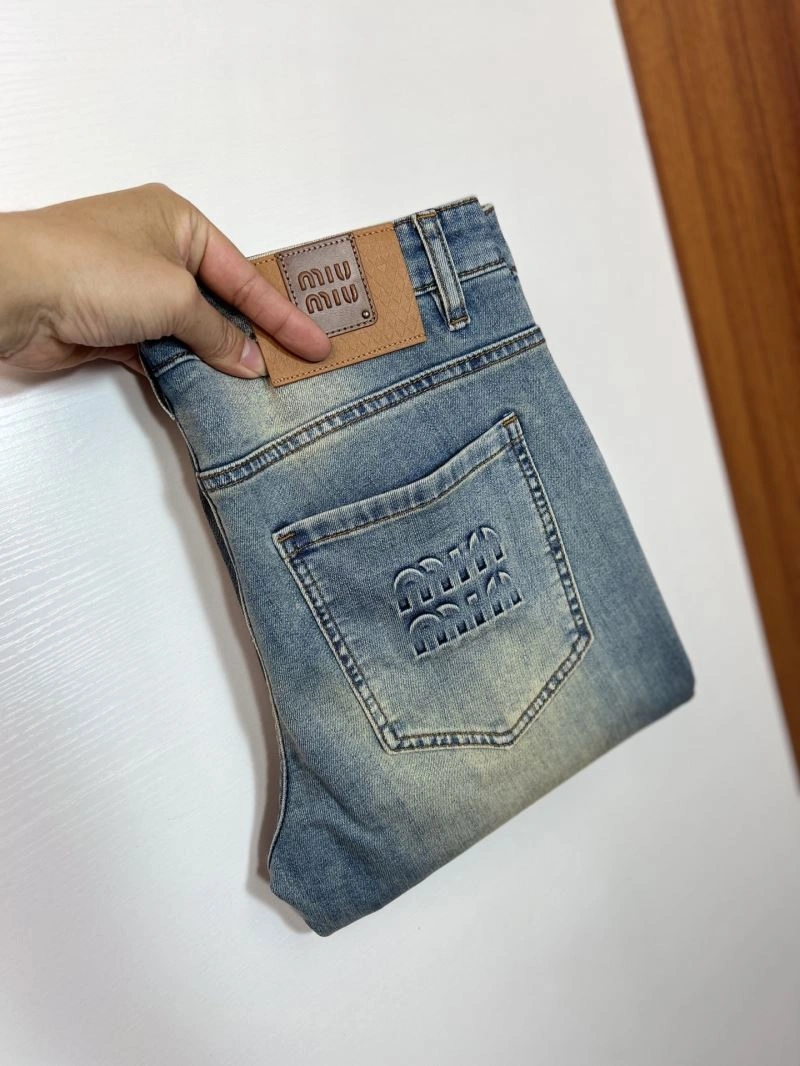 Top match Miu Miu Jeans