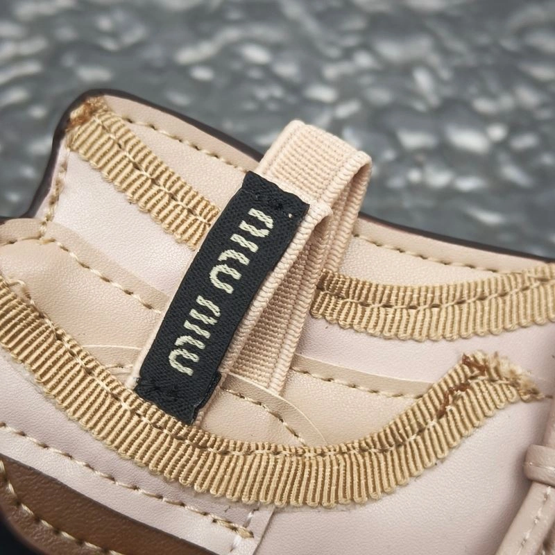 Brand-original Miu Miu Keychains