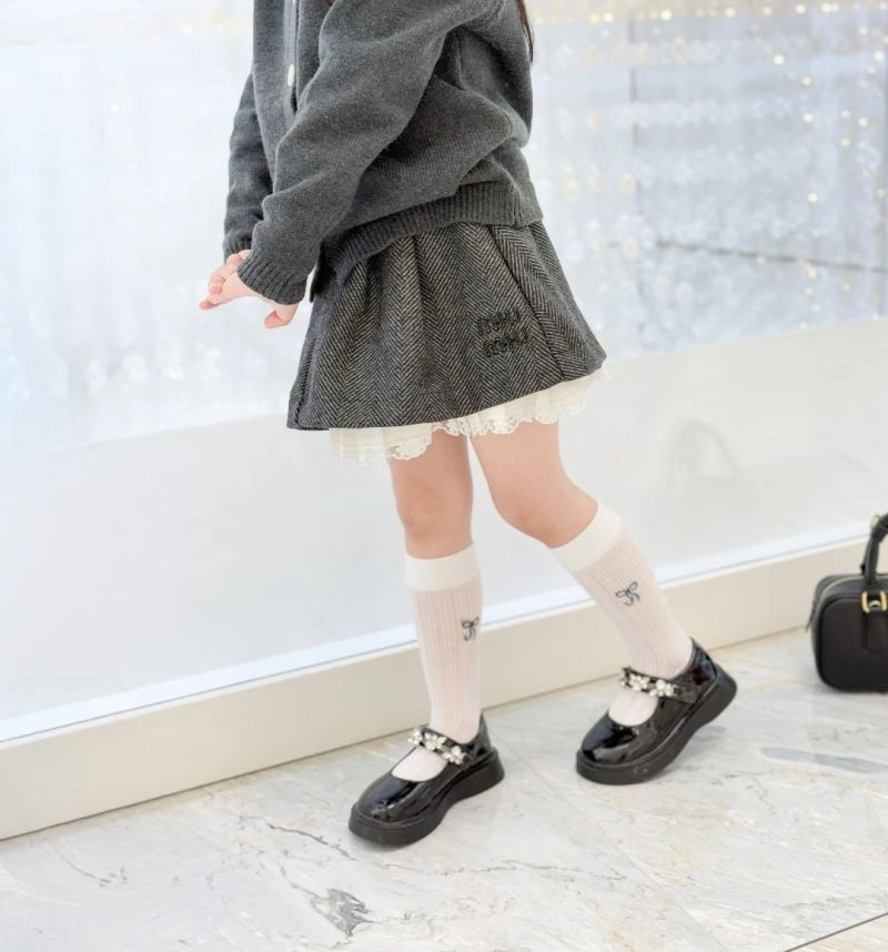 Exact replica Miu Miu Kids
