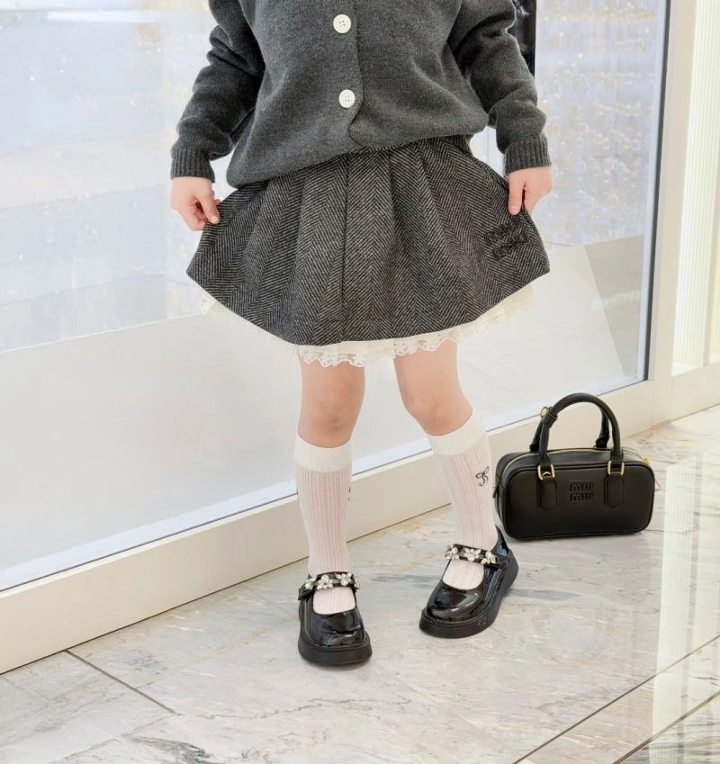 Exact replica Miu Miu Kids