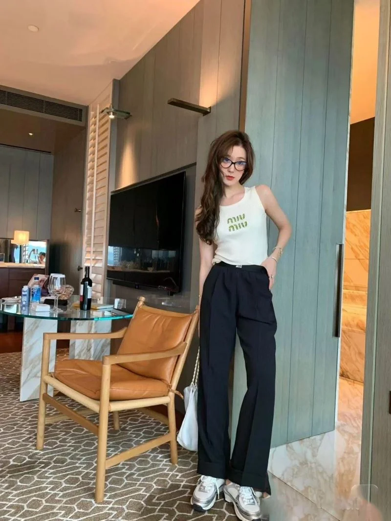 1:1 copy Miu Miu Long Pants