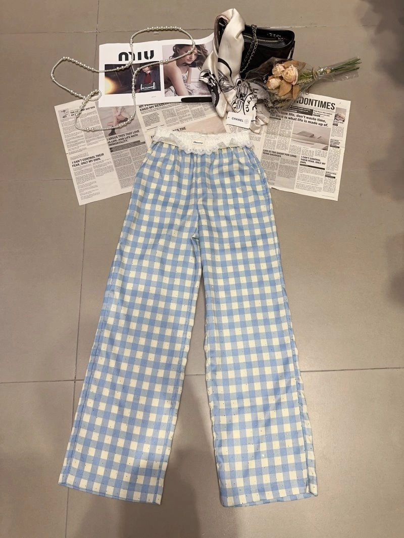 Top match Miu Miu Long Pants