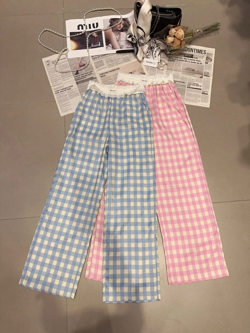 Top match Miu Miu Long Pants