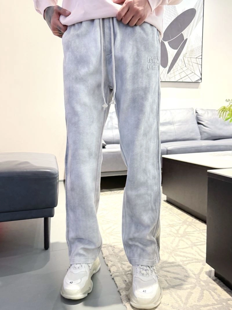 Top match Miu Miu Long Pants