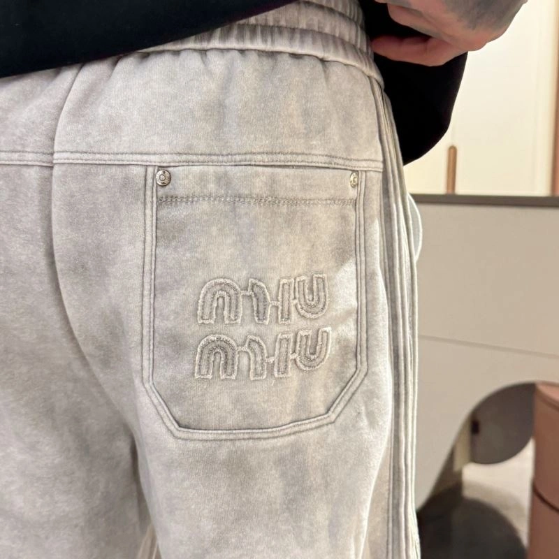 Top match Miu Miu Long Pants