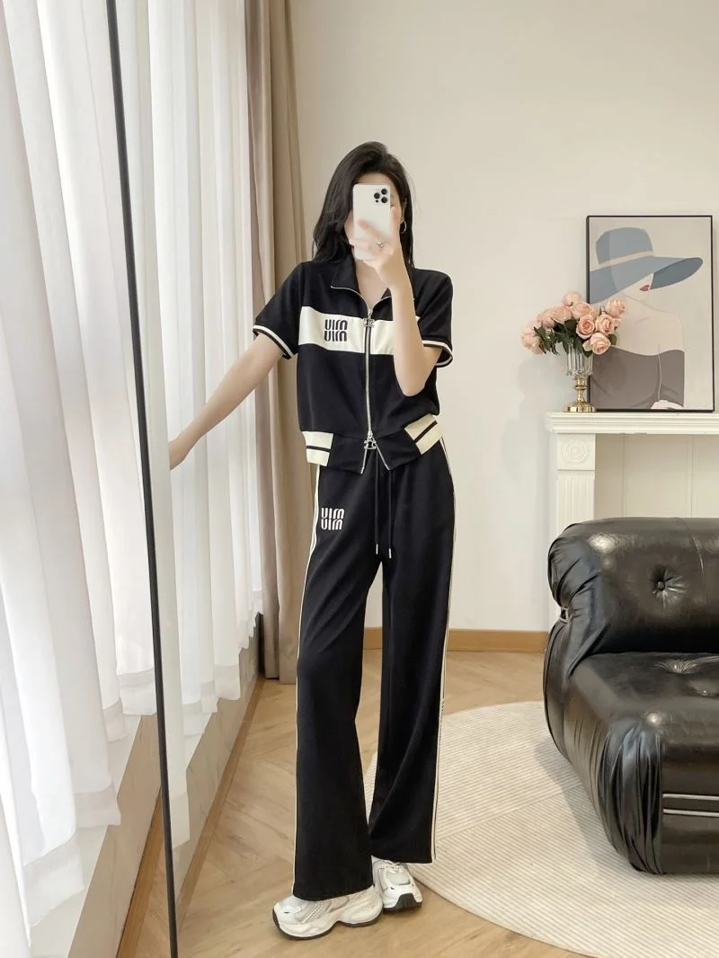 Top mirror Miu Miu Long Suits