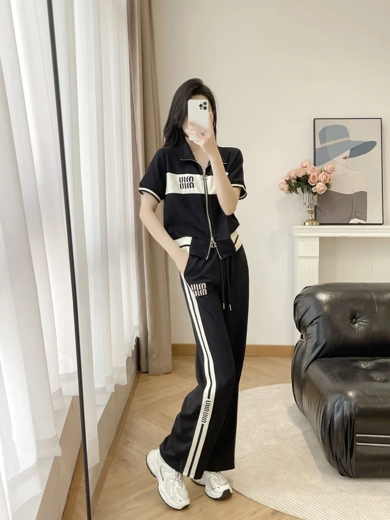 Top mirror Miu Miu Long Suits