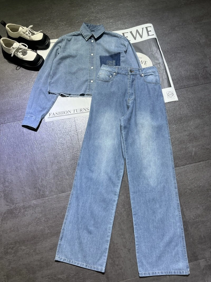 Exact replica Miu Miu Long Suits