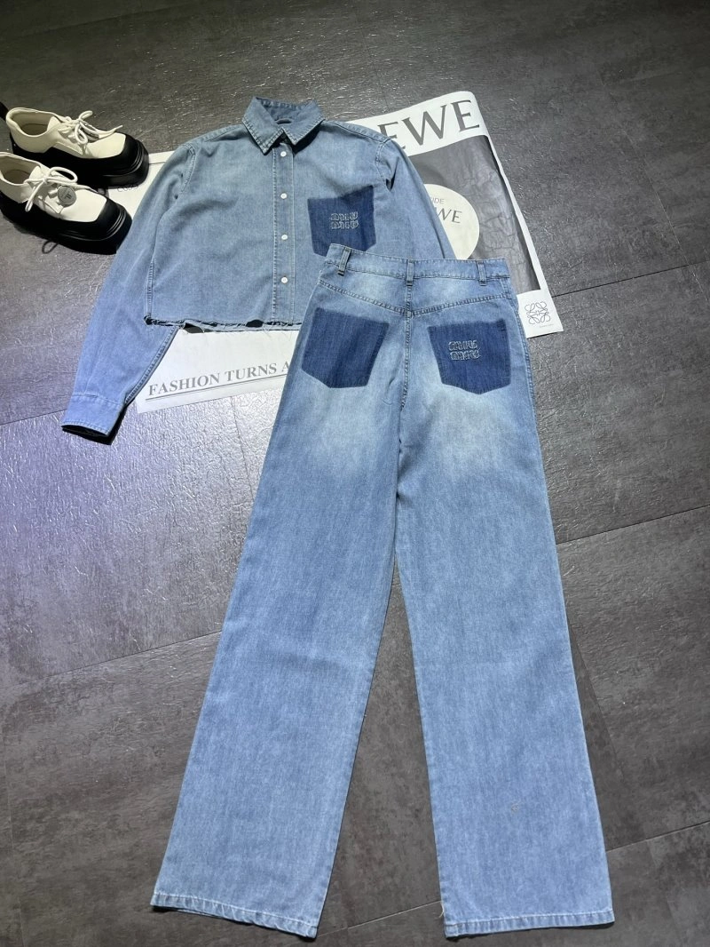 Exact replica Miu Miu Long Suits