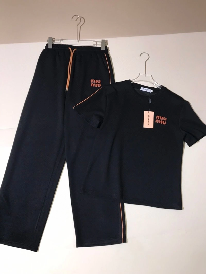 Exact replica Miu Miu Long Suits