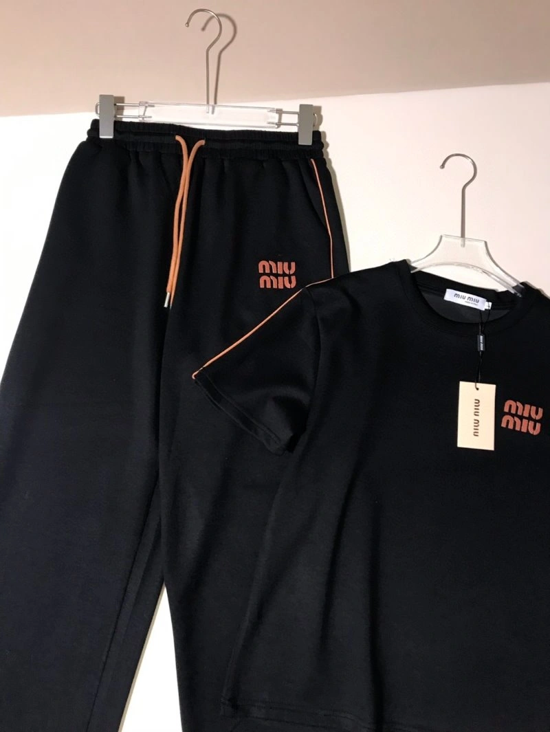 Exact replica Miu Miu Long Suits