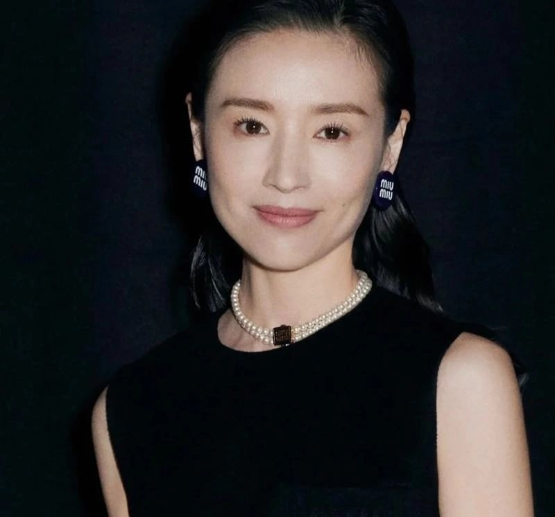 Brand-authenticated Miu Miu Necklaces