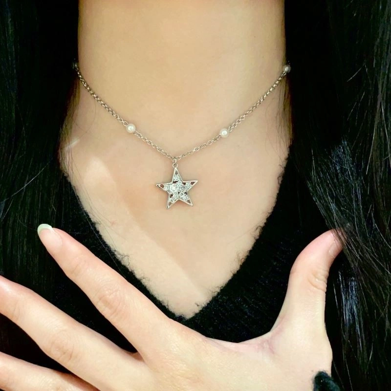 Cut-rate Miu Miu Necklaces