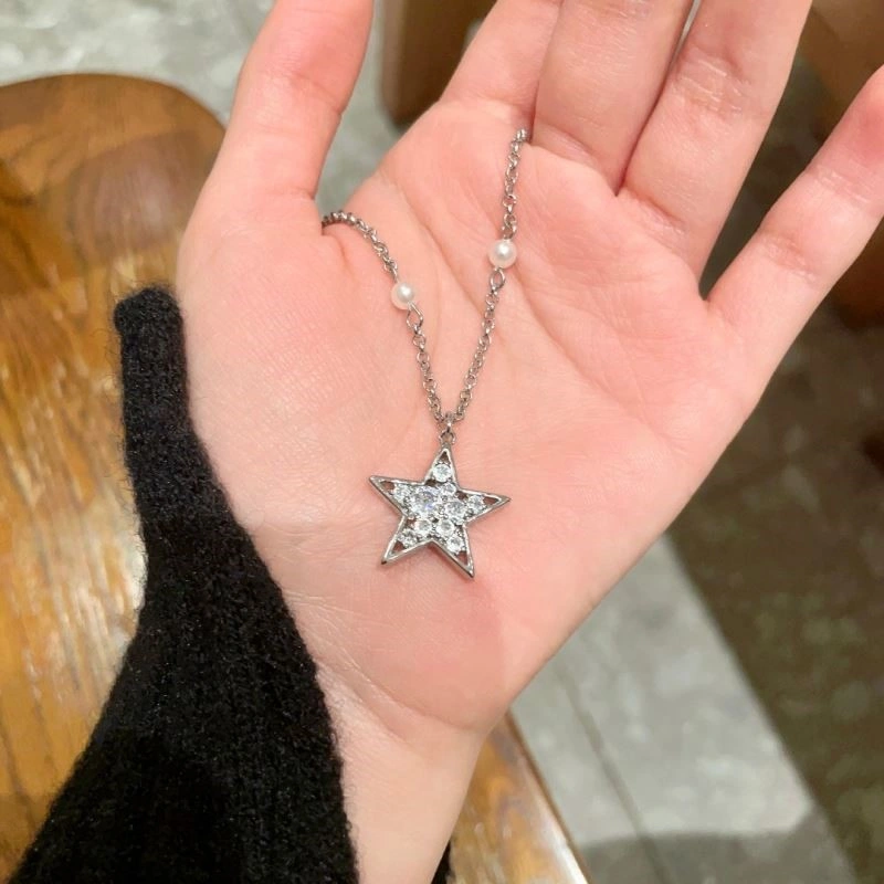 Cut-rate Miu Miu Necklaces