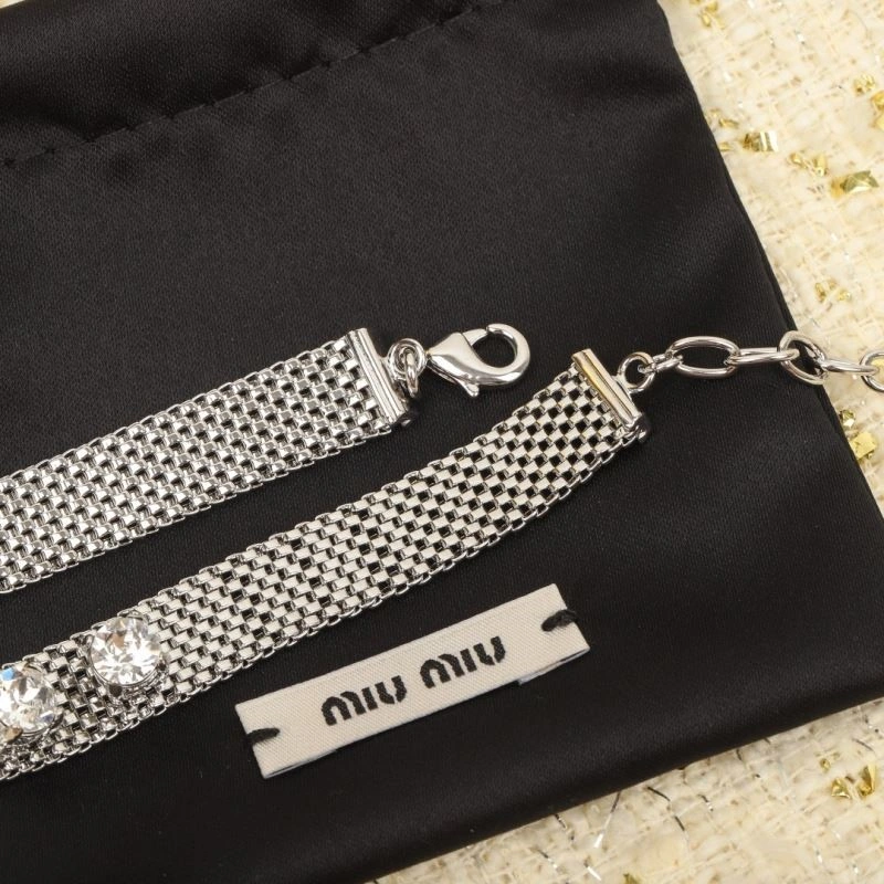 Low-cost Miu Miu Necklaces