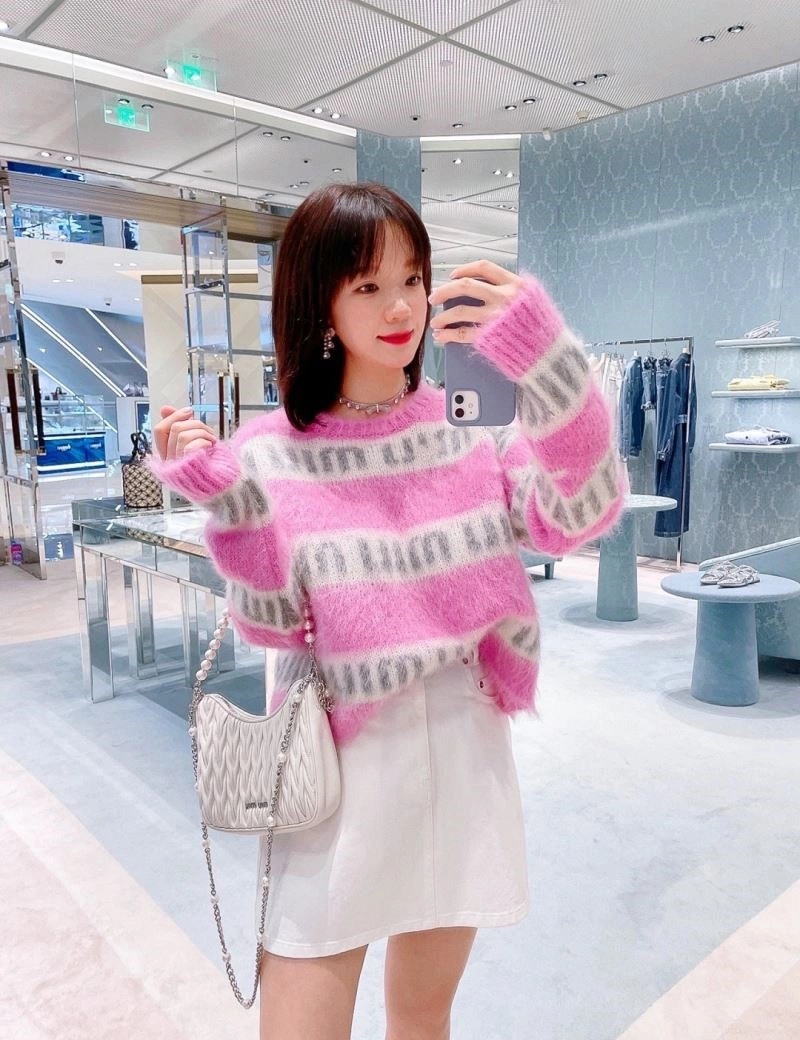 Low-cost Miu Miu Necklaces