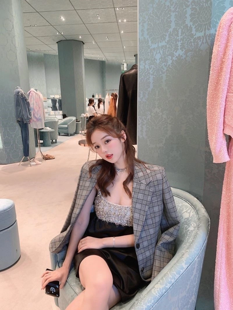 Low-cost Miu Miu Necklaces