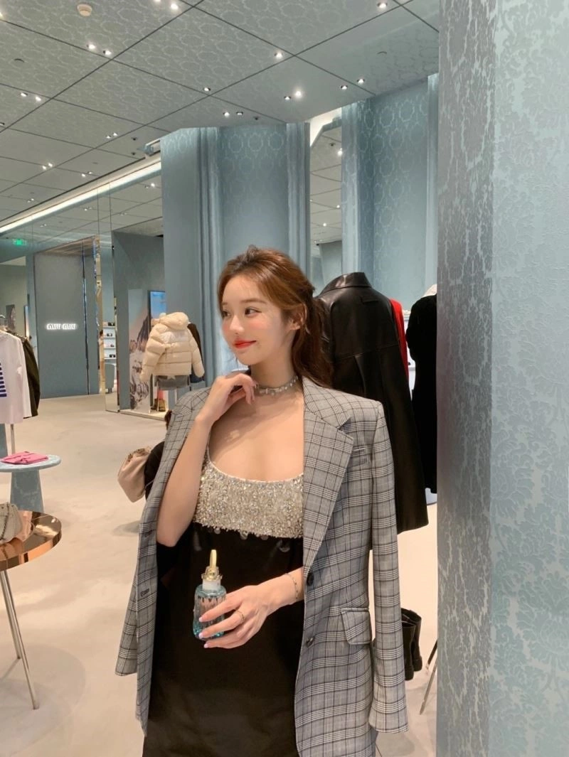Low-cost Miu Miu Necklaces