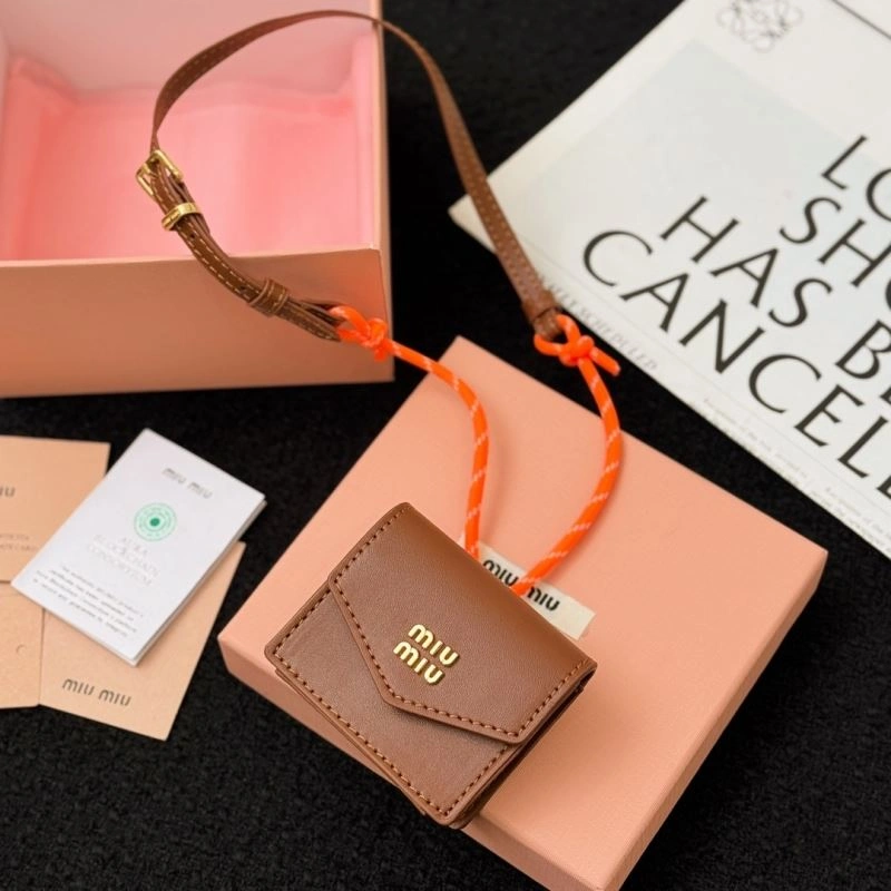 Low-cost Miu Miu Ornaments