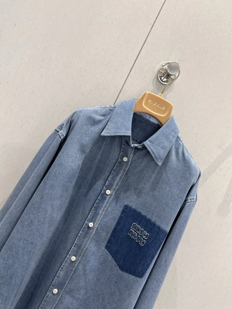 Top mirror Miu Miu Outwear