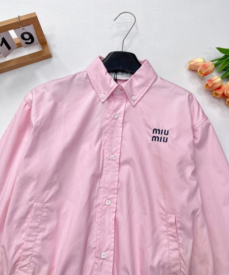 Top mirror Miu Miu Outwear